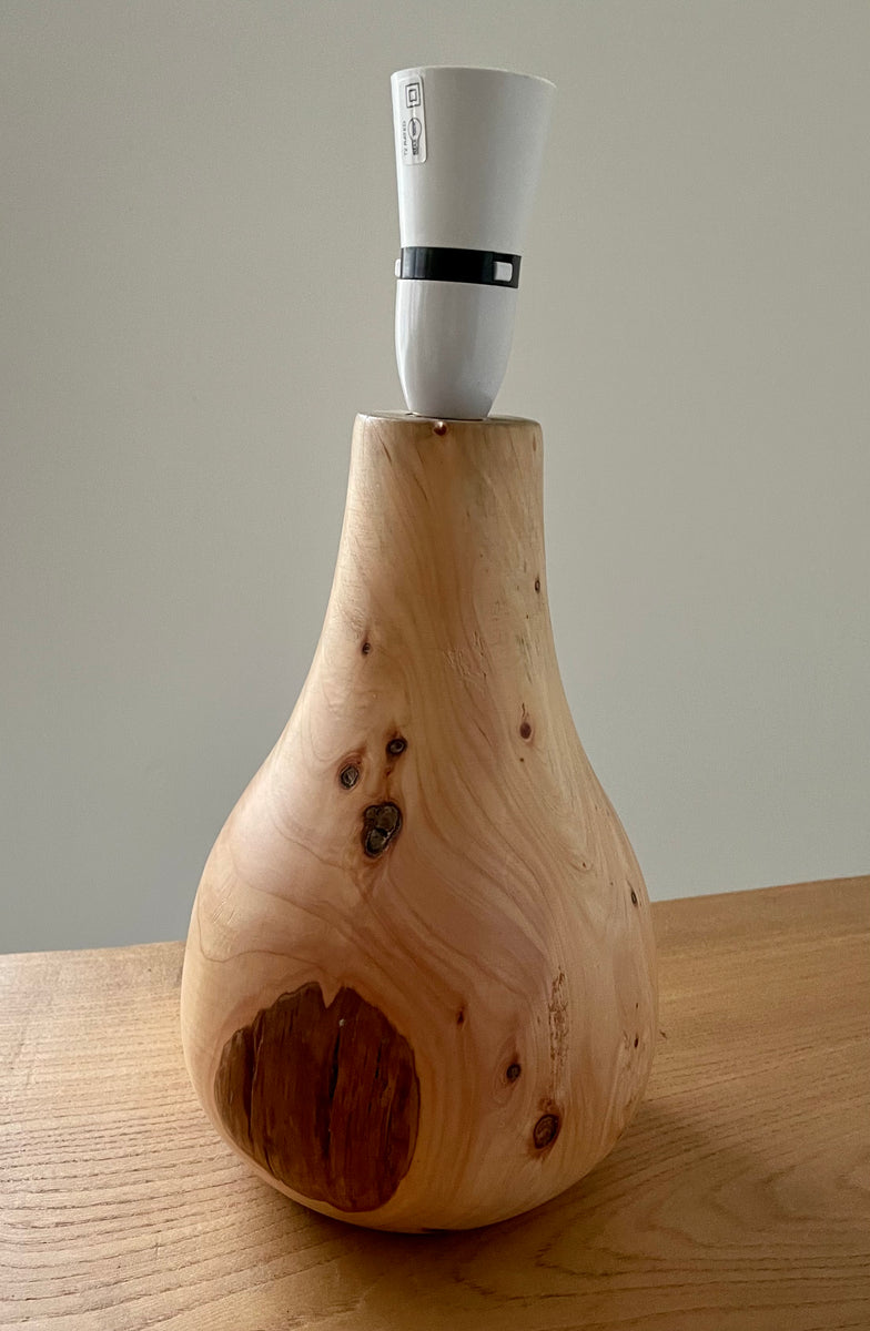 Macrocarpa Lamp Base, Piers Lewin – Tamarisk Scilly